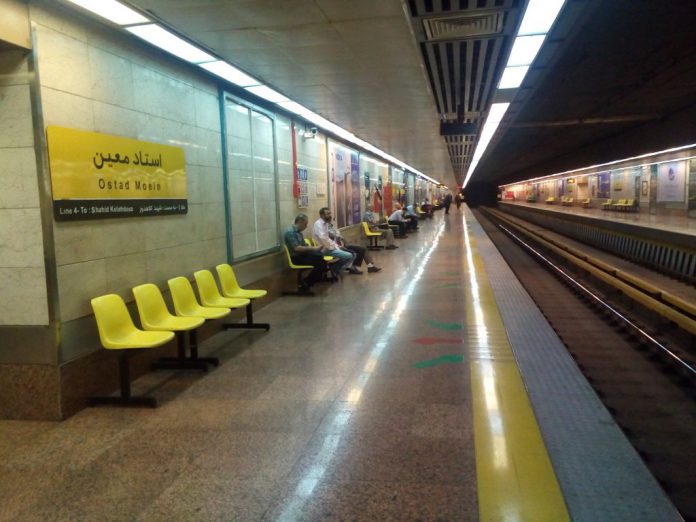 Public Transportation in Tehran - Iran in a promised borderless world!